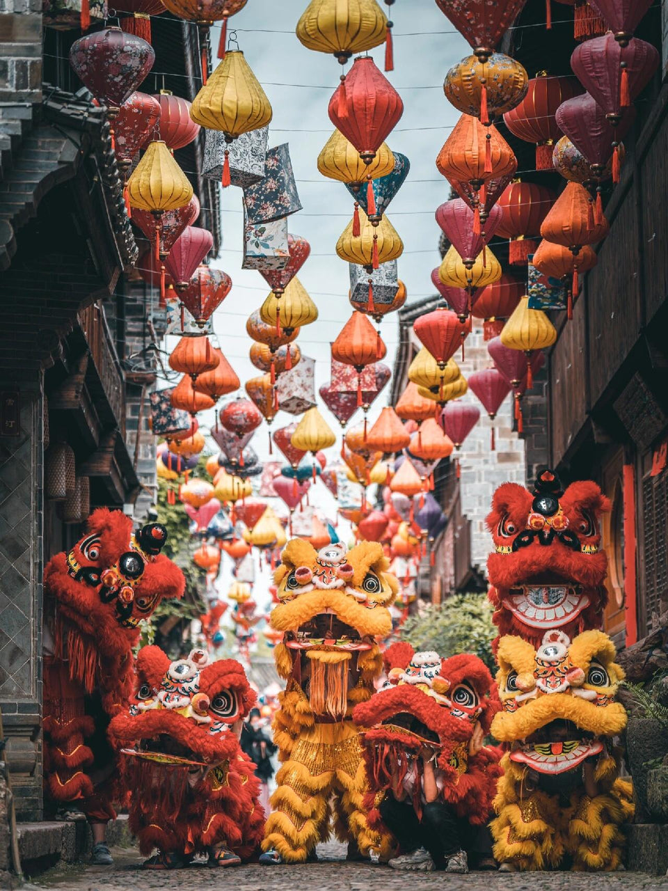 Chinese Festivals ; New Year Experiences: Discover the Real “Nian Wei ...